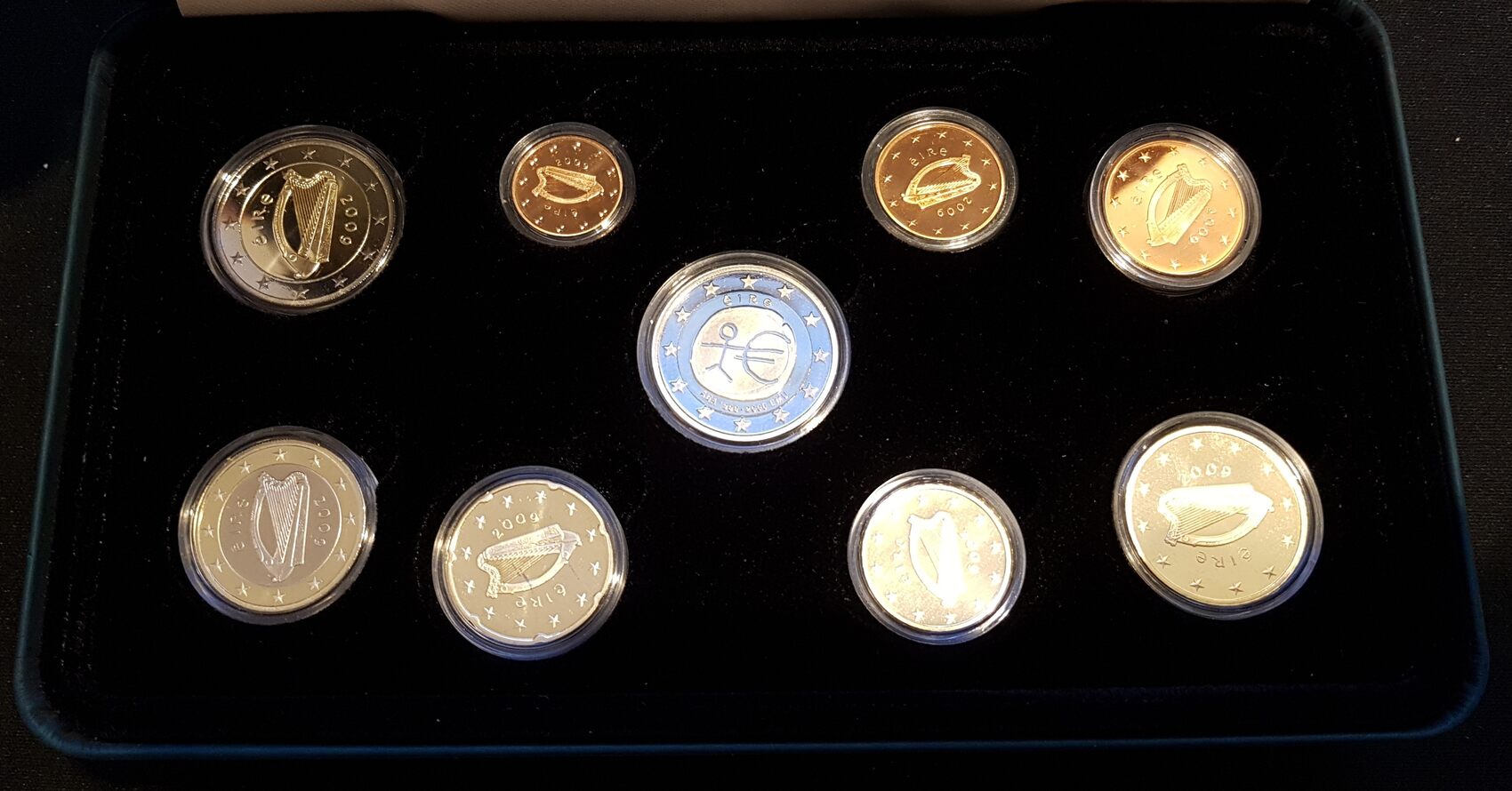 Irland Kurssatz 2009 Irish Euroset 1 Cent - 2 Euro im Etui und Karton ...