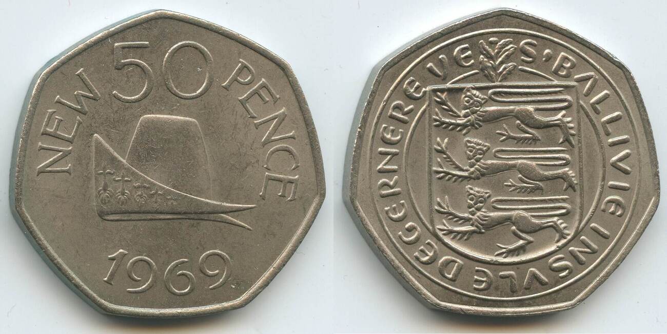 Guernsey 50 New Pence 1969 G9979 - Ducal cap of the Duke of Normandy ...